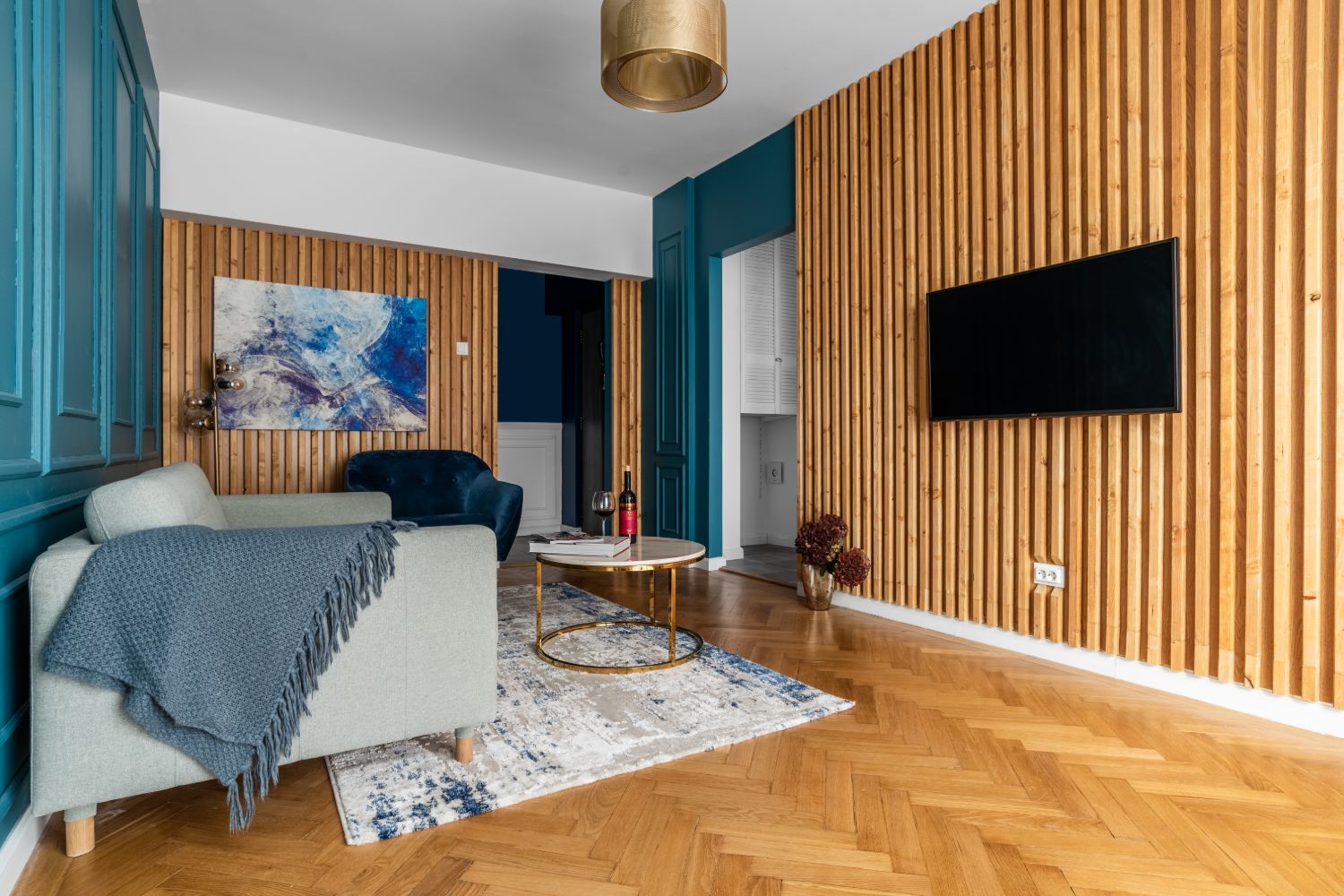 7 cele mai inspirate combinații de culori pentru albastru în designul ...